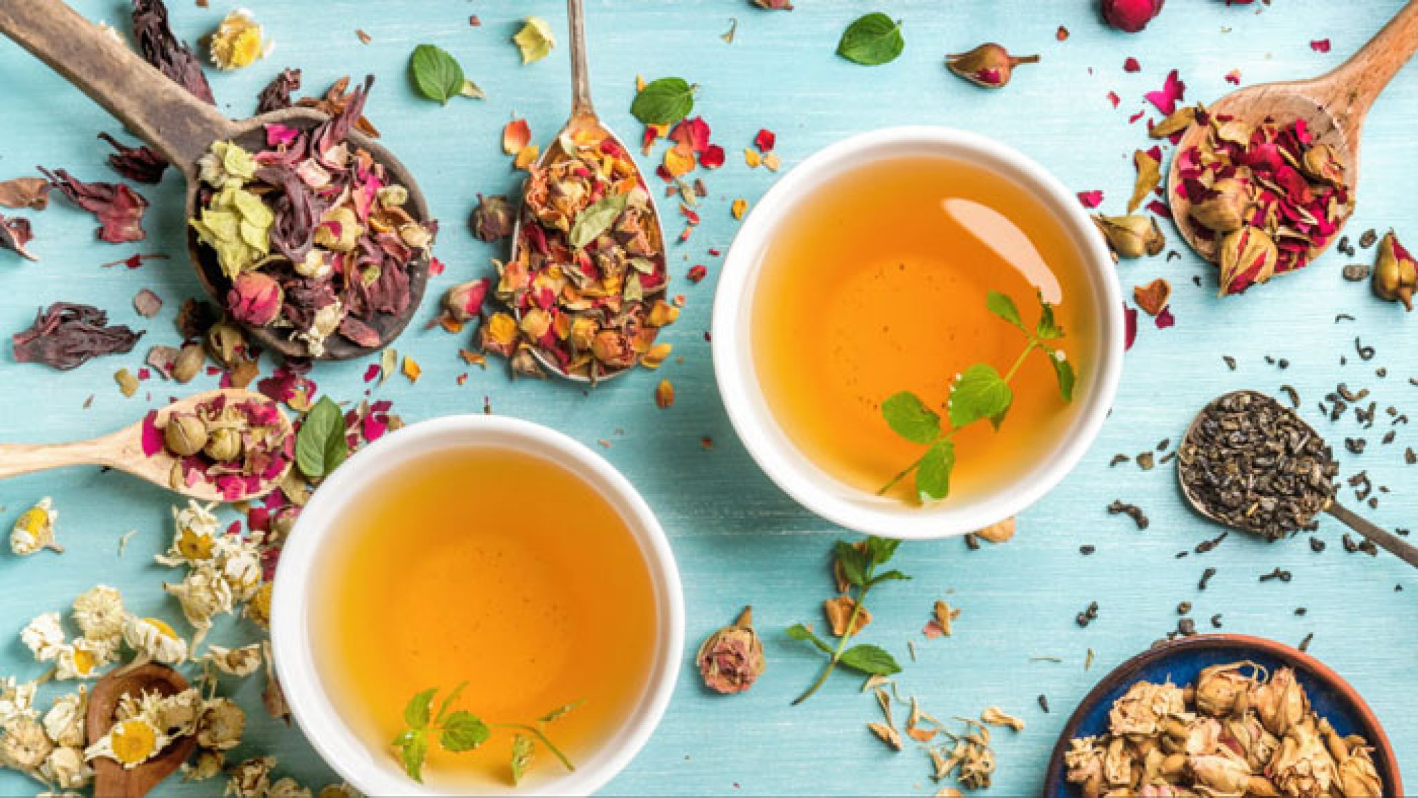 ۱۰ دمنوش برای سرماخوردگی و آبریزش بینی، سرفه و گلودرد ستاره
